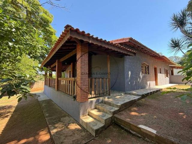 Chácara Recém Reformada com Piscina nas Chácaras Fernão Dias em Atibaia