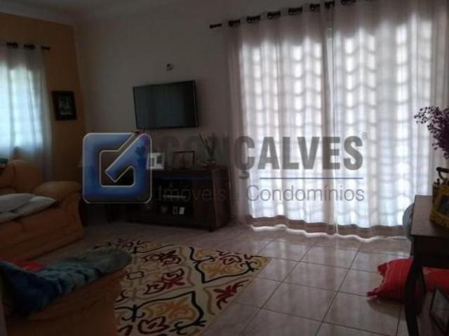 Chácara Residencial à venda em Socorro/SP – 4 dormitórios, piscina, grande terreno