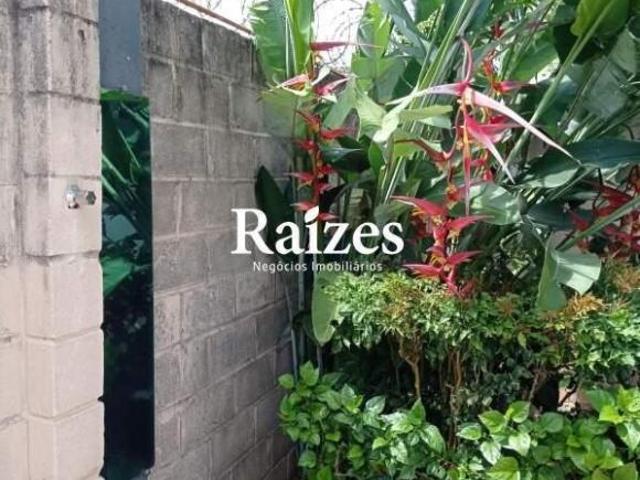 Chácara residencial à venda em Uberlândia Morada Nova — 3 dormitórios, piscina e área de 1.000 m²