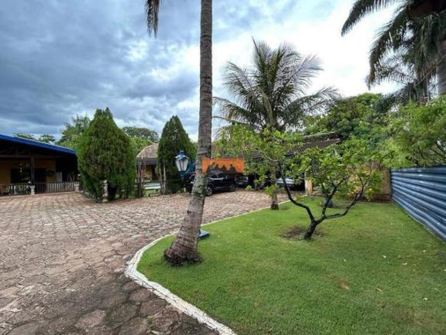 Chácara residencial em Campinas Barão Geraldo com 3 suítes e piscina