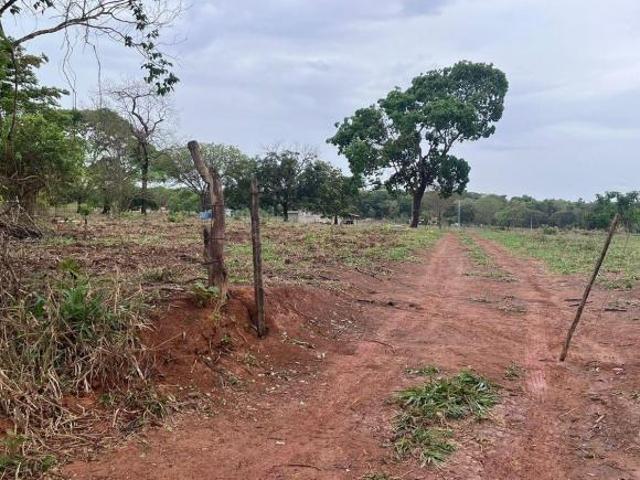 CHACARA SANTA BARBARA DE GOIAS Chácara à Venda, 4000.00 por R$ 125000.00 AD24498