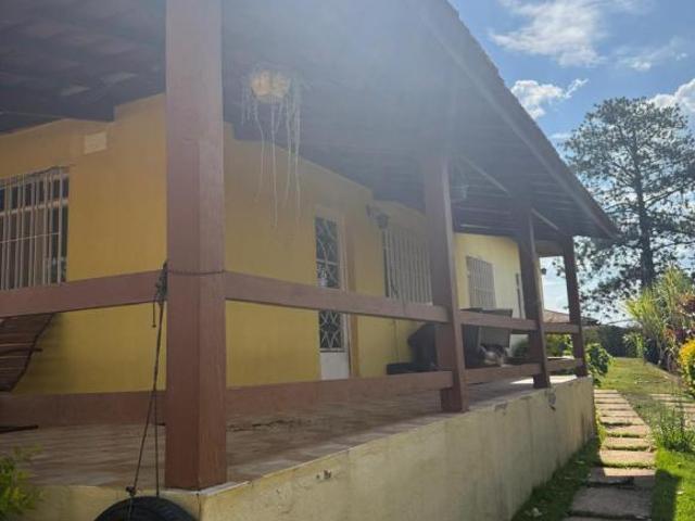 Chácara / Sítio / Granja 3 quartos Dona Catarina