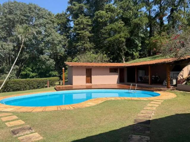 Chácara venda/locação mensal 350 m² – Caixa D’Água – Vinhedo