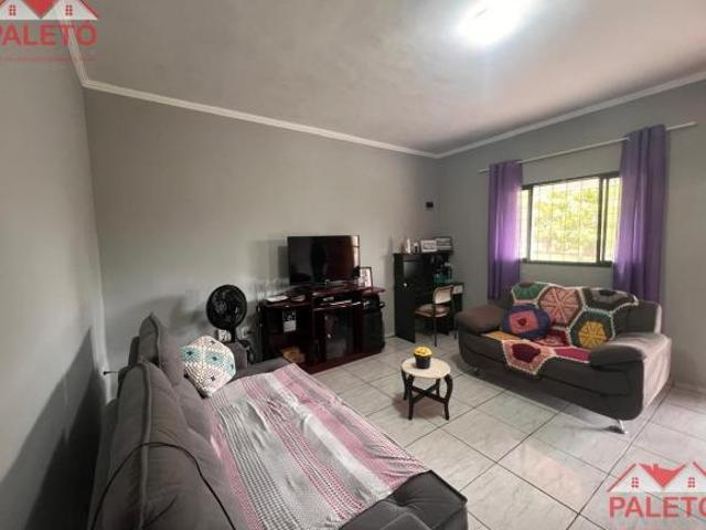 Chácara 1560 m² com piscina e pomar a venda na cidade de Porangaba interior de SP