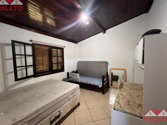 Chácara 1800 m² com piscina a venda na cidade de Bofete interior de SP, Condomínio Portal das Colina