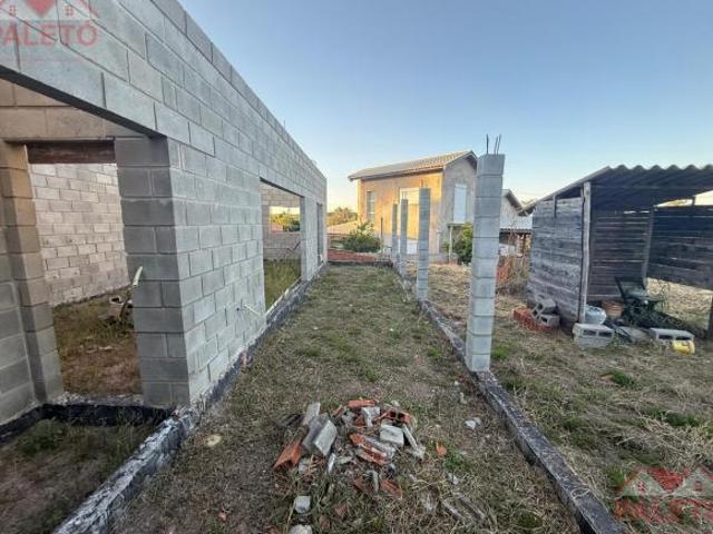 Chácara 1000 m² a venda na cidade de Porangaba, interior de SP, loteamento Lago Azul