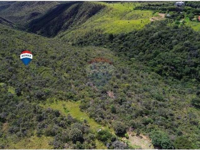 Chácara 10.000m² no Lago Oeste | Vista Deslumbrante e Privacidade Total
