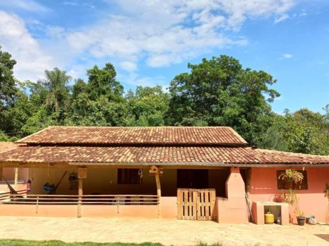 Chácara 12 mil m2 em Pirenópolis Goiás, 2,5 km da Cidade de Pirenópolis. Chácara à Venda, 260 por