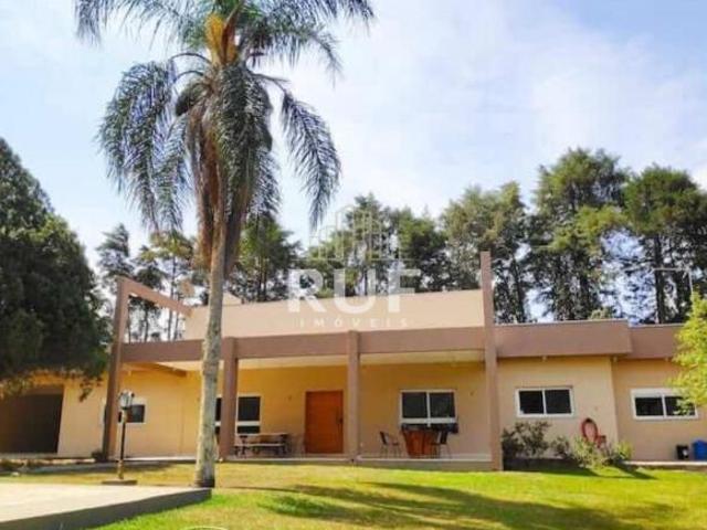 Chácara 12.000m² 3 Dormitórios a Venda no bairro Boa Vista Atibaia