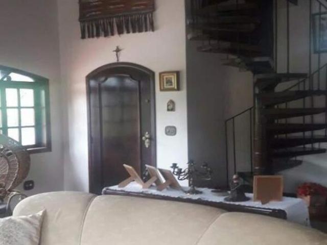 CHÁCARA 2 SUÍTES GRANDES PRÓXIMA AO CLUBE DE CAMPO JUNDIAIENSE. CHÁCARA PAI JACÓ, JUNDIAÍ