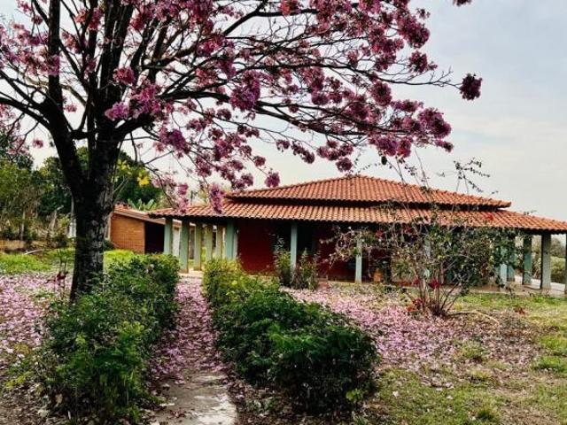 Chácara 2 Quartos 3.226m² à Venda no Jardim Valparaíso, Boituva R$ 650.000