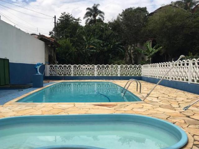 Chácara 3.500 com Escritura.Sobrado 4 Qtos.Piscinas. Frutíferas.Tanque Tilápia