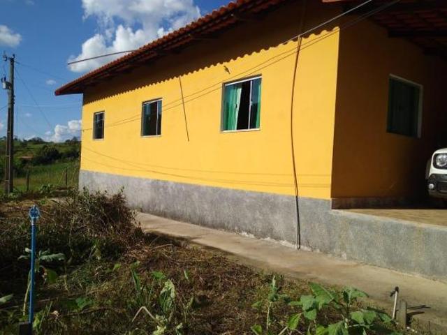 CHÁCARA 3.500m2 C/ CASA NOVA E LAGOA COM PEIXES À VENDA EM PIEDADE DOS GERAIS/MG