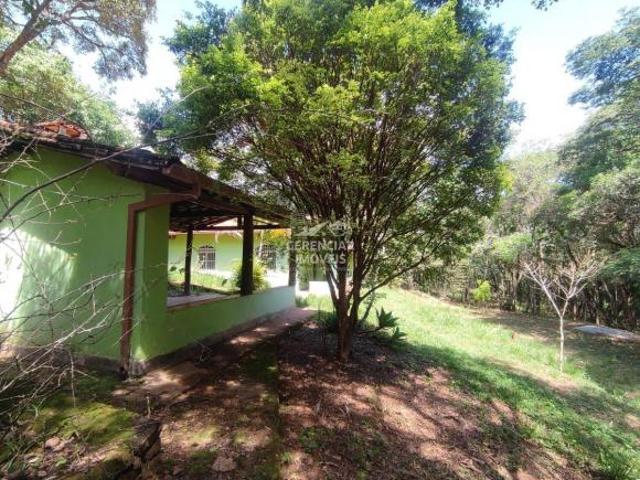 Chácara 3.690m² toda telada com lago e pomar frutifero em Betim MG