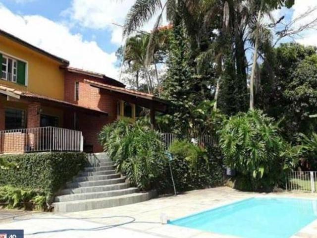 Chácara 3 dormitórios, piscina, campo 5500 m² Pedreira Arujá/SP
