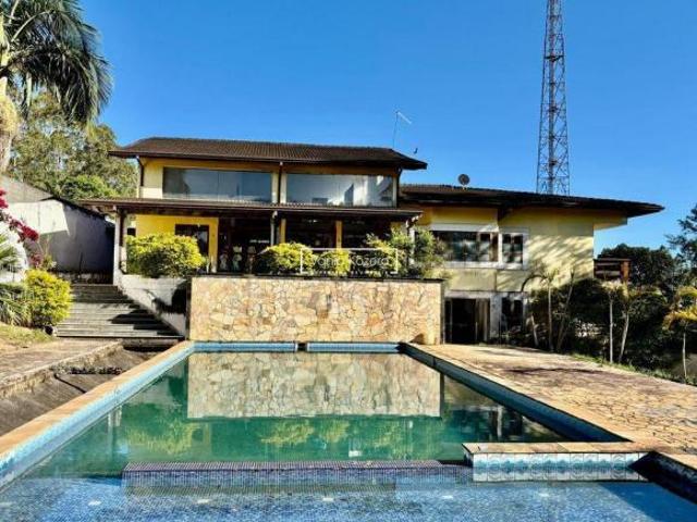 Chácara 3 mil terreno 1000 mil m2 área construída 4.200.000,00 Cotia SP
