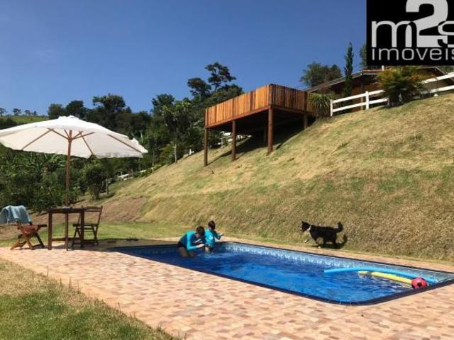 Chácara 4.000 m² à venda em Cunha SP, bairro Jaguarão: 2 quartos, 1 sala, 1 banheiro, 2 vagas de gar