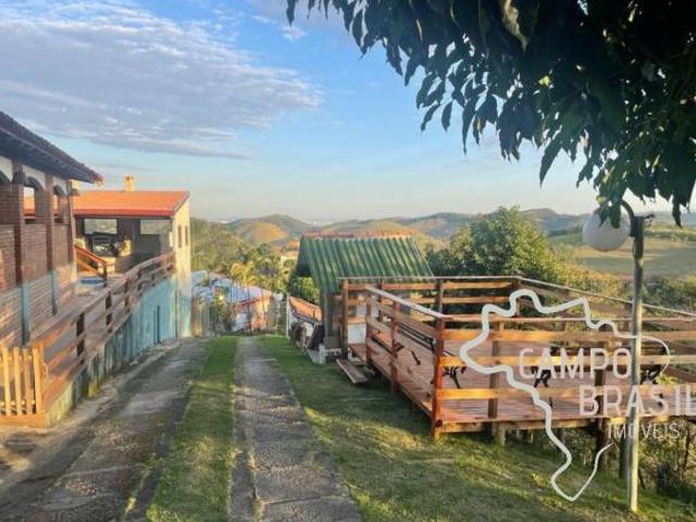 CHÁCARA 4.000M² COM PISCINA NA ZONA NORTE DE SÃO JOSÉ DOS CAMPOS !