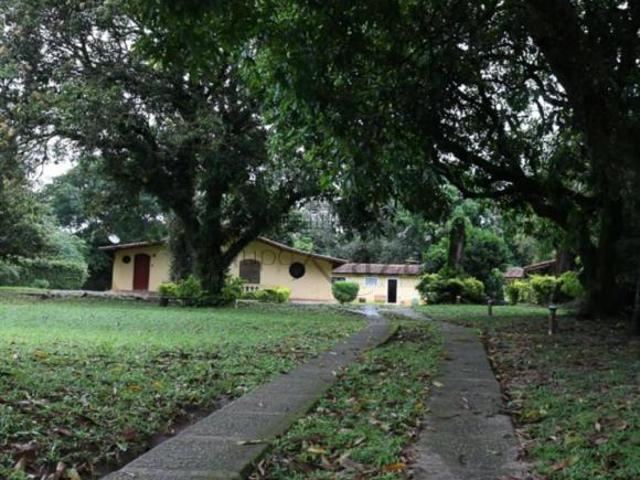 Chácara 4 mil m2 em São José dos Campos