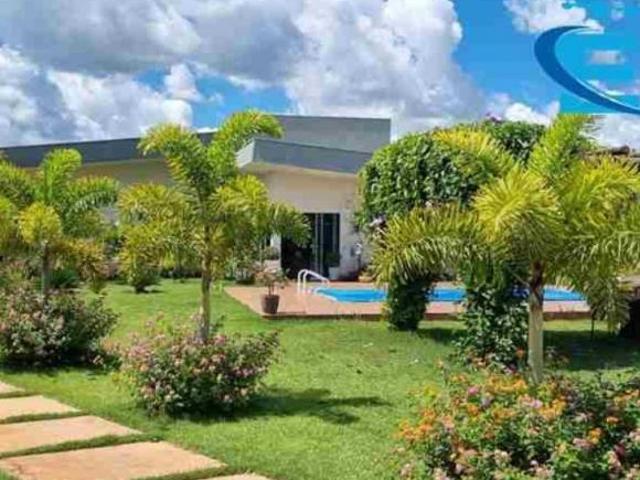 Chácara 5.000m2 Oportunidade! Belíssima Chácara Construção de Alto Padrão em Condomínio Fechado