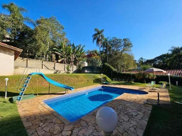 Chácara 800m² com piscina em Condomínio Patrimônio do Jahú
