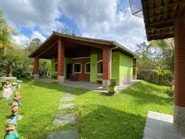 CHACARA 8 QUARTOS COM PISCINA EM PERUIBE