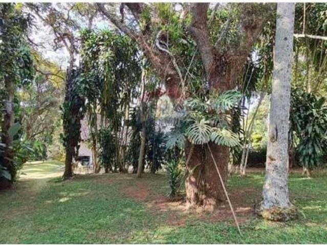 CHÁCARA 9.000M² COM ACESSO A REPRESA ITUPARANGA EM CONDOMÍNIO ALTO PADRÃO