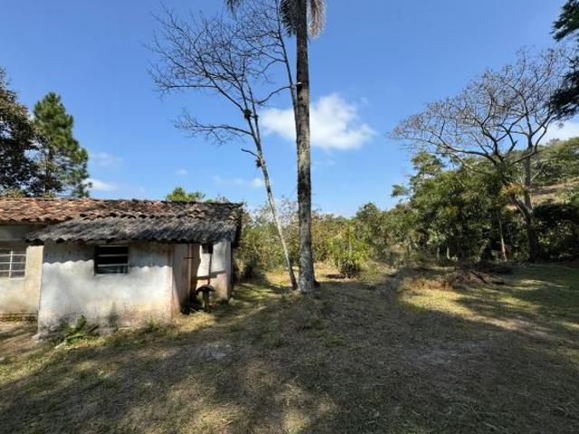 Chácara 9.226 m² com nascente em Luiz Carlos, Guararema/SP por R$ 450 mil!