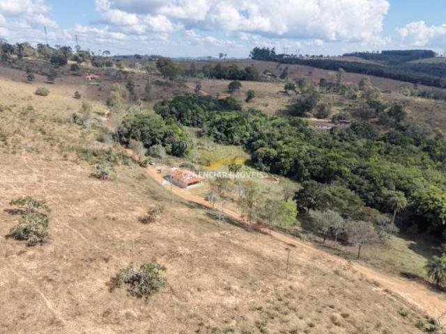 Chácaras à venda na Região de Pedras – Itatiaiuçu/MG, Apenas 1 km do Asfalto!
