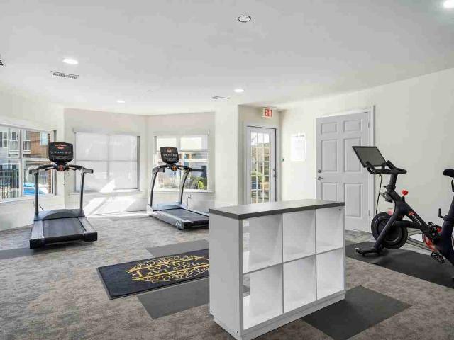Chace Lake Villas 2 Bedroom Apartment for Rent at 98 Chace Lake Pkwy, Birmingham, AL 35244