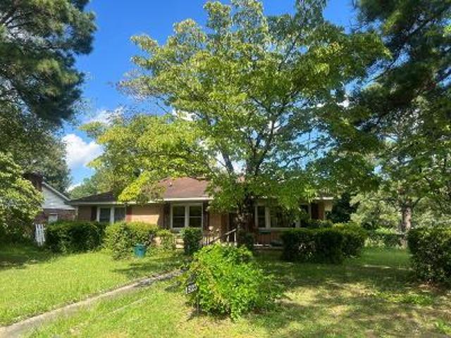 Chadsworth Dr