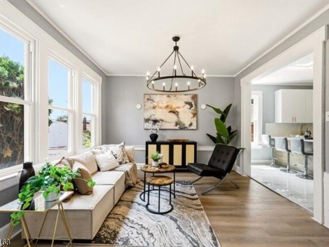 Chadwick Ave, Newark, Home For Sale