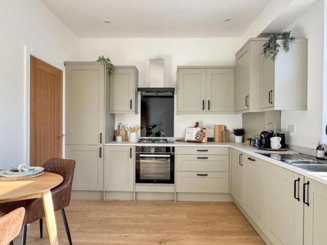 Chadwick Street, Marple, 2 Bedroom Terraced