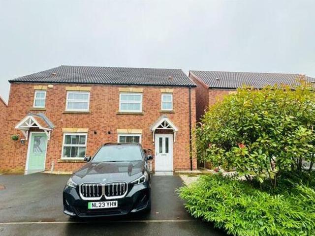 Chaffinch Road, Easington Lane, 3 Bedroom House
