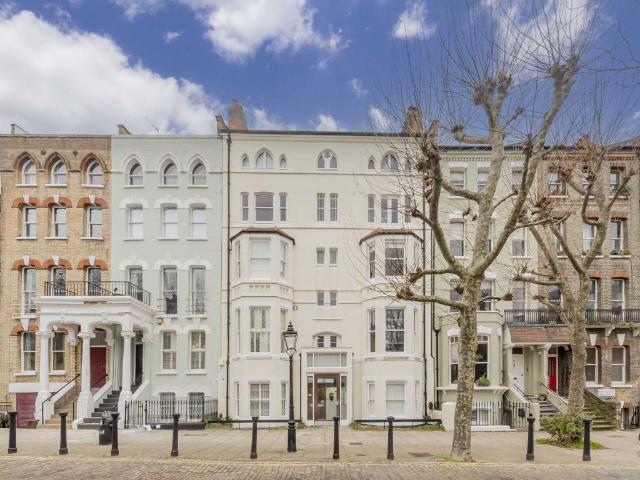 Chalcot Square, Primrose Hill NW1, 1 bed flat to rent, £2,450 pcm | PrimeLocation