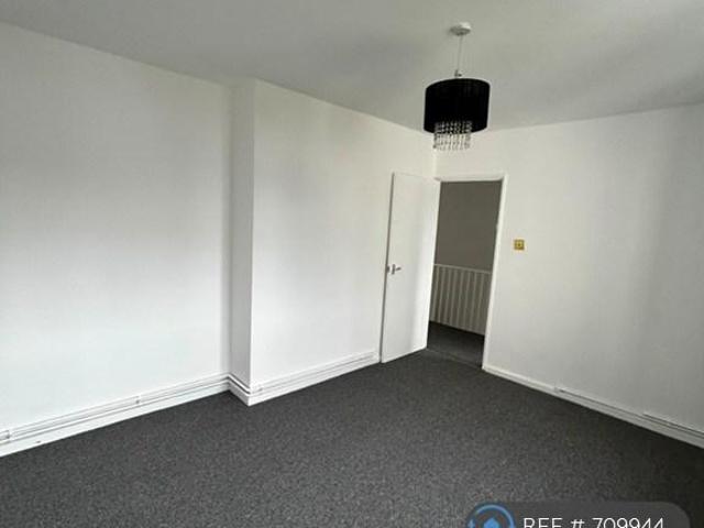 Chalcombe Road, London, SE2 3 bed terraced house to rent £2,400 pcm £554 pw