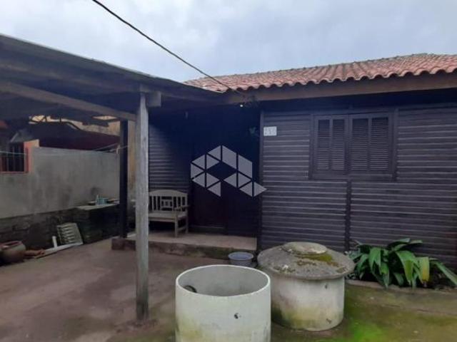 Chalé 2 quartos no Bairro Serraria, em Porto Alegre