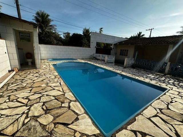 CHALÉ COM PISCINA A VENDA NA PRAIA EM ITANHAÉM/SP