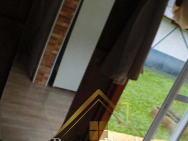 Chalé em camping à venda 59,00 m² de área construida. Com piscina, pesqueiro, tirolesa e muito mais