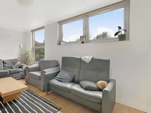 Chale Road, London, SW2 4JB, United Kingdom | 3 bed house for rent #140228939 | Rentberry