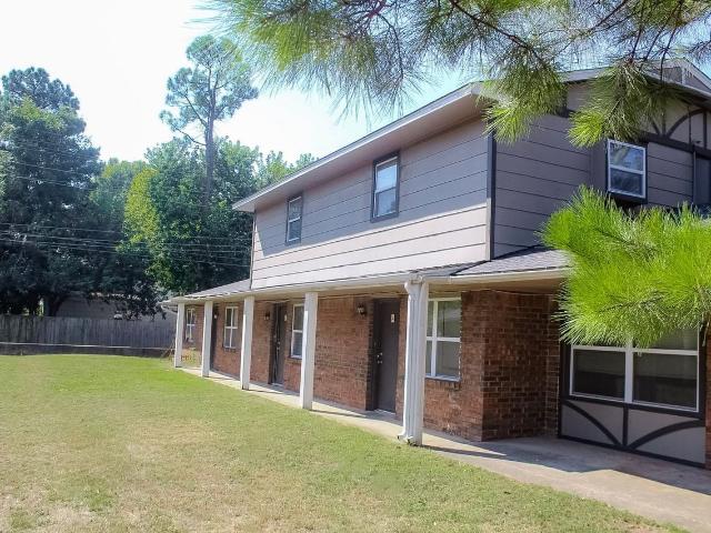 Chalet Apartments 1 Bedroom Apartment for Rent at 1920 Cherry Stone St, Norman, OK 73072
