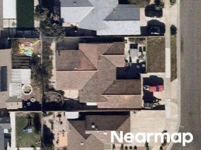 Chalet Ln