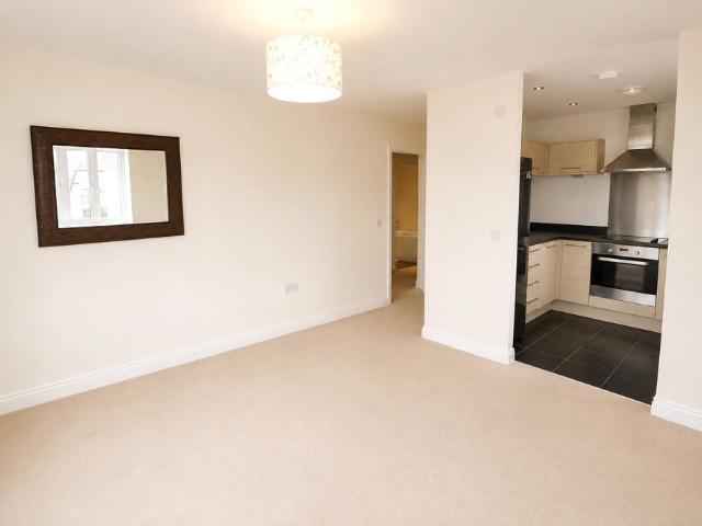 Chalfont Road, London, SE25 4FG