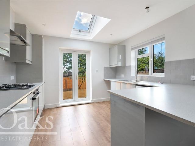 Chalfont Road, South Norwood SE25, 1 bed flat to rent, £1,550 pcm | PrimeLocation