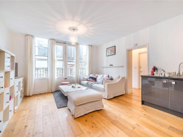 Chalk Farm Road, Chalk Farm, London 1 bed flat to rent £2,350 pcm £542 pw