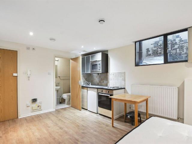 Chalk Farm Road, London NW1, Studio to rent, £1,400 pcm | PrimeLocation