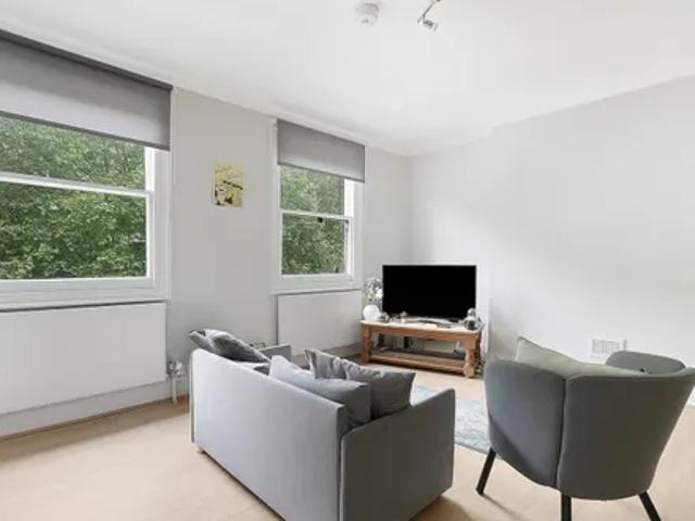 Chalk Farm Road, Maitland Park, London, NW1 8AN, United Kingdom | 3 bed apartment for rent #154611502 | Rentberry
