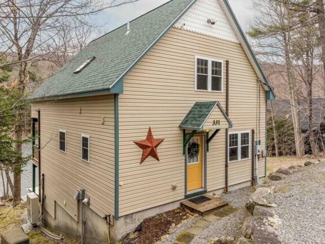 Chalk Pond Rd, Newbury, Home For Sale