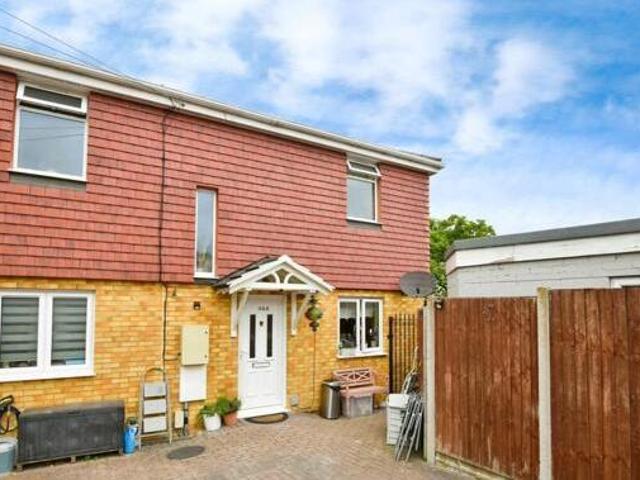 Chalkpit Hill, Chatham, 2 Bedroom End