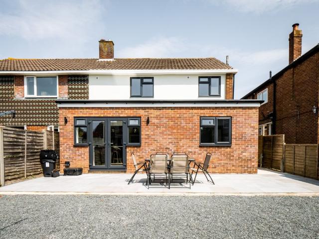 Chalkridge Road, Portsmouth PO6, Room to rent, £695 pcm | PrimeLocation